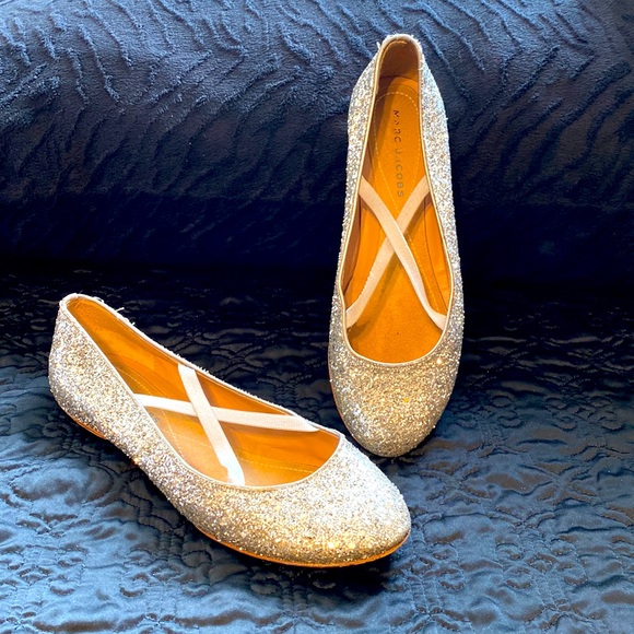 Marc Jacobs | Shoes | Marc Jacobs Silver Glitter Ballet Flats Worn ...